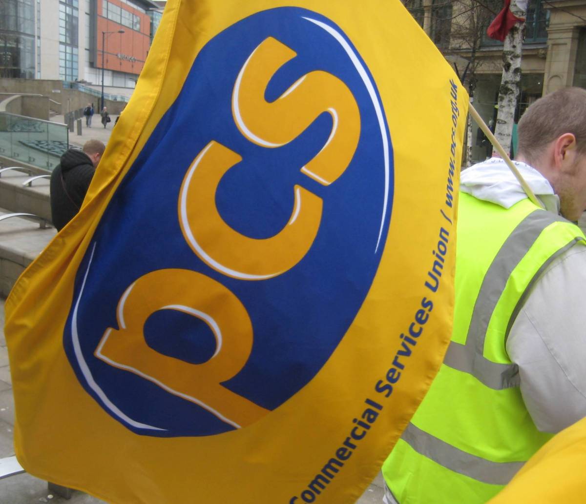 National pay campaign fatally undermined by PCS leadership | PCS ...